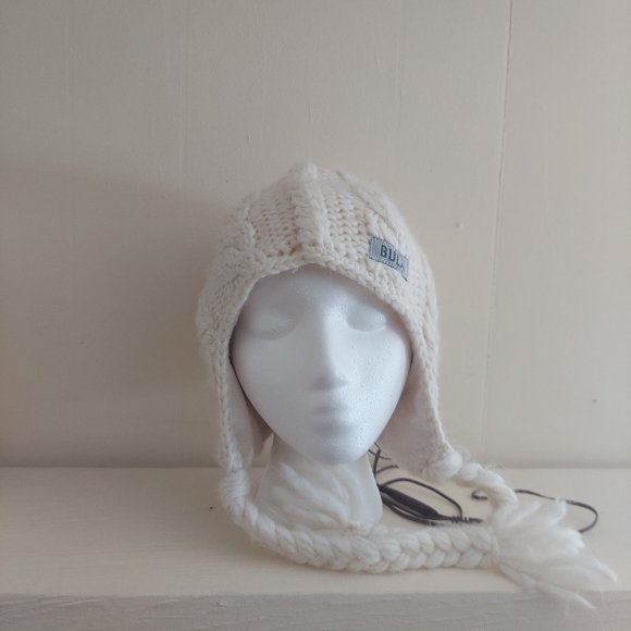 Bula | Accessories | White Knitted Bula Imbedded Headphone Hat | Poshmark